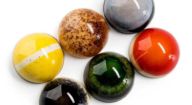 How To Use Colored Cocoa Butter – Chef Rubber